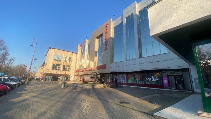 Reportaj printre ”blocurile gri” din Arad: cele mai periculoase clădiri ...