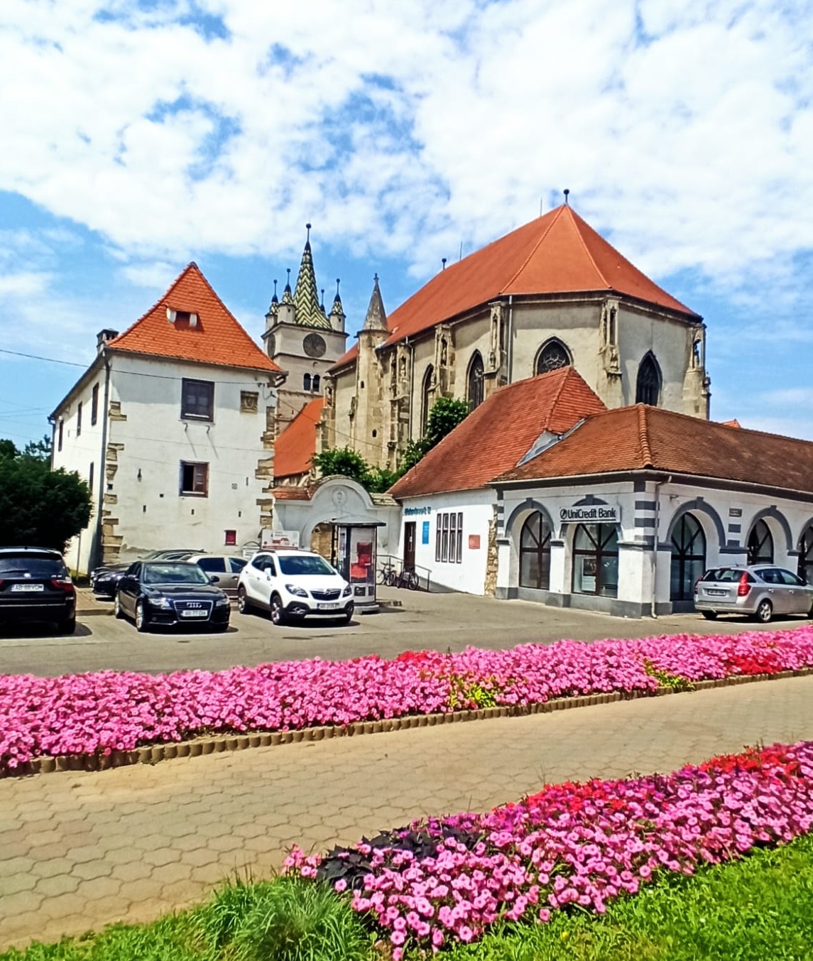 Majorarea taxării în turism va ...turti consumul - Glasul Aradului