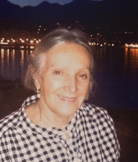 Profesoara de o blândețe rară, Adriana Radu, care a dat generații ...