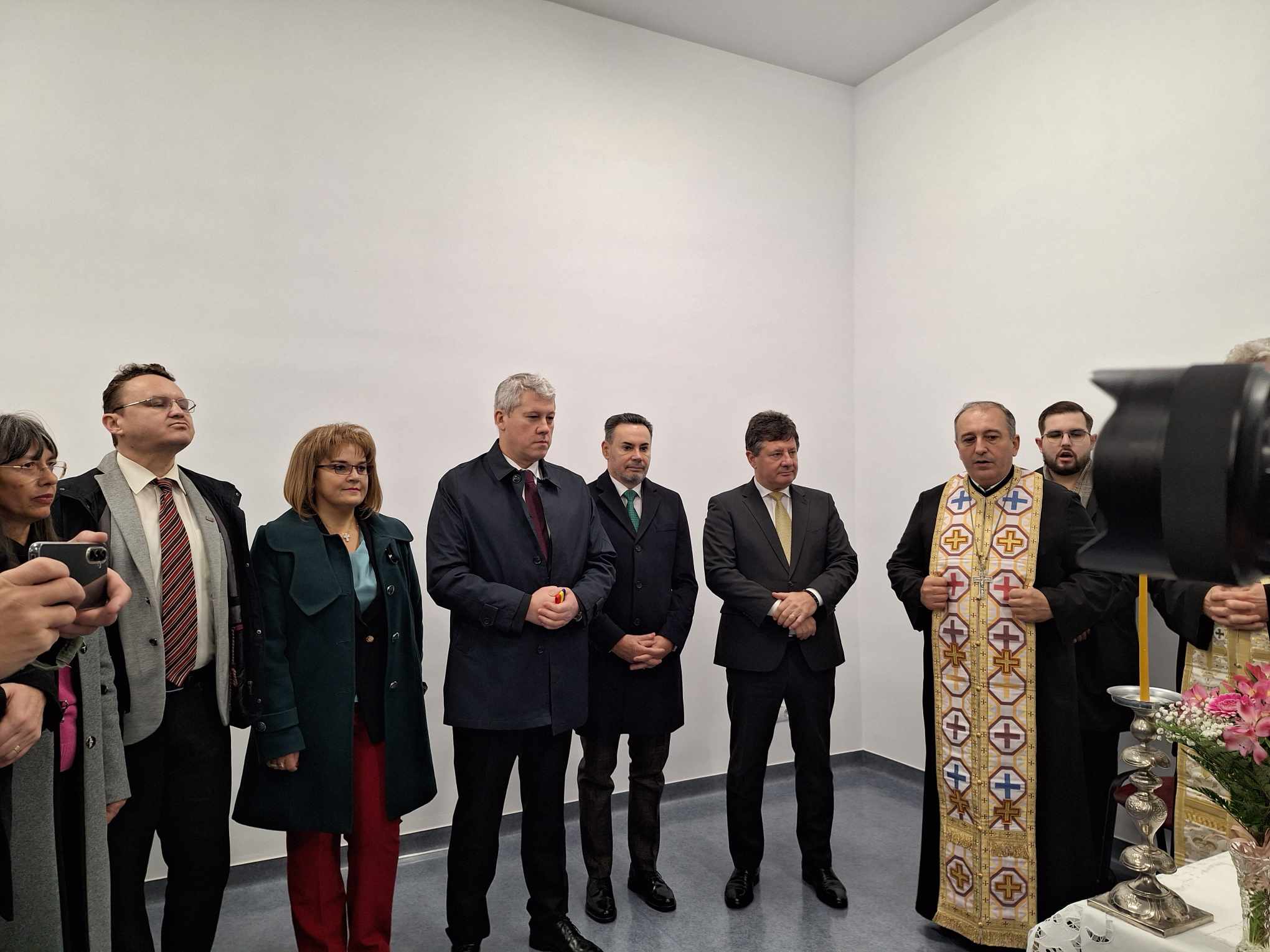 A fost inaugurat noul Spital de Oncologie din Arad, în prezența ...