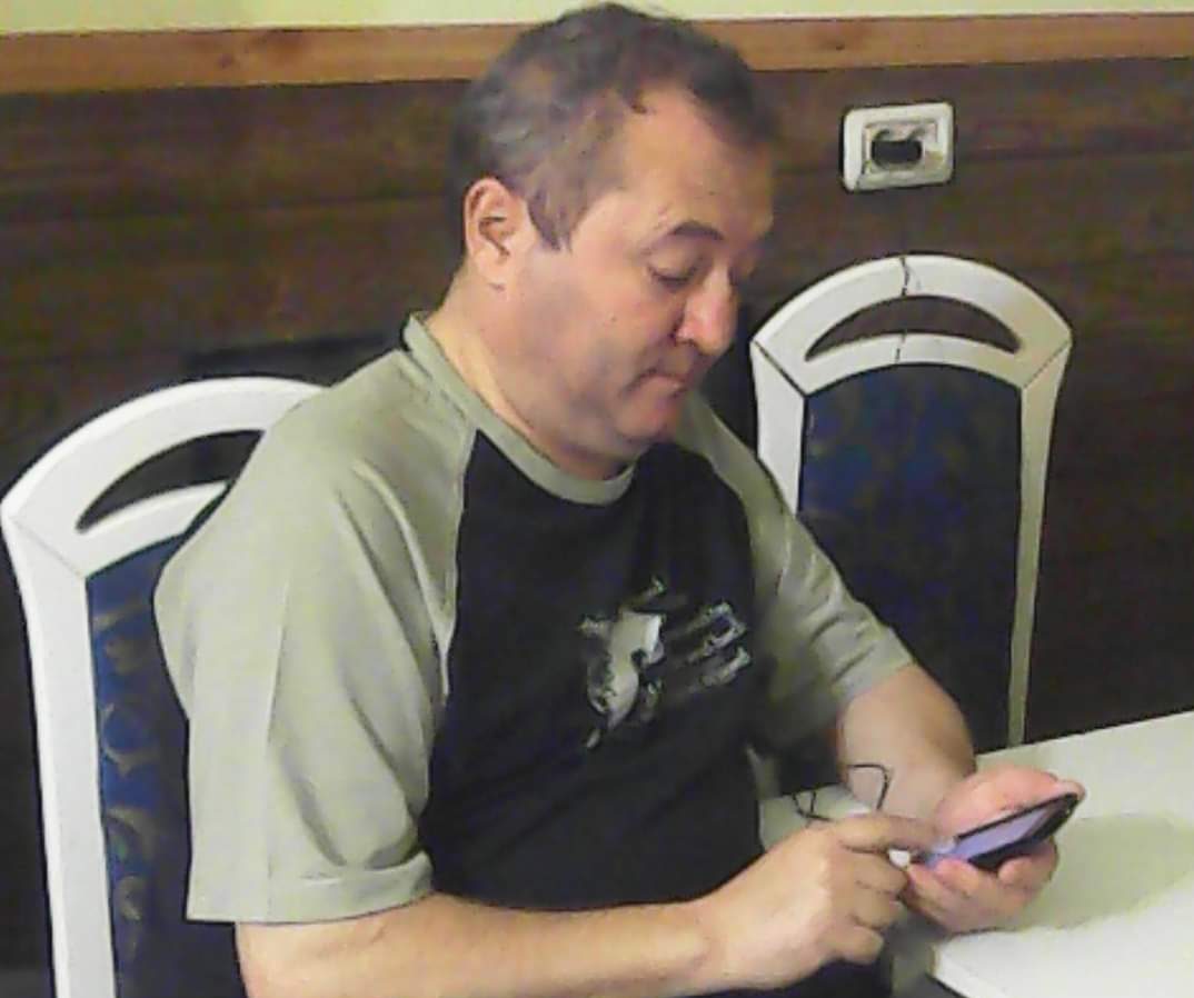 Doliu în presa din Arad. A murit jurnalistul Romulus Dubăț! - Glasul ... Doliu în presa din Arad. A murit jurnalistul Romulus Dubăț! - Glasul ...