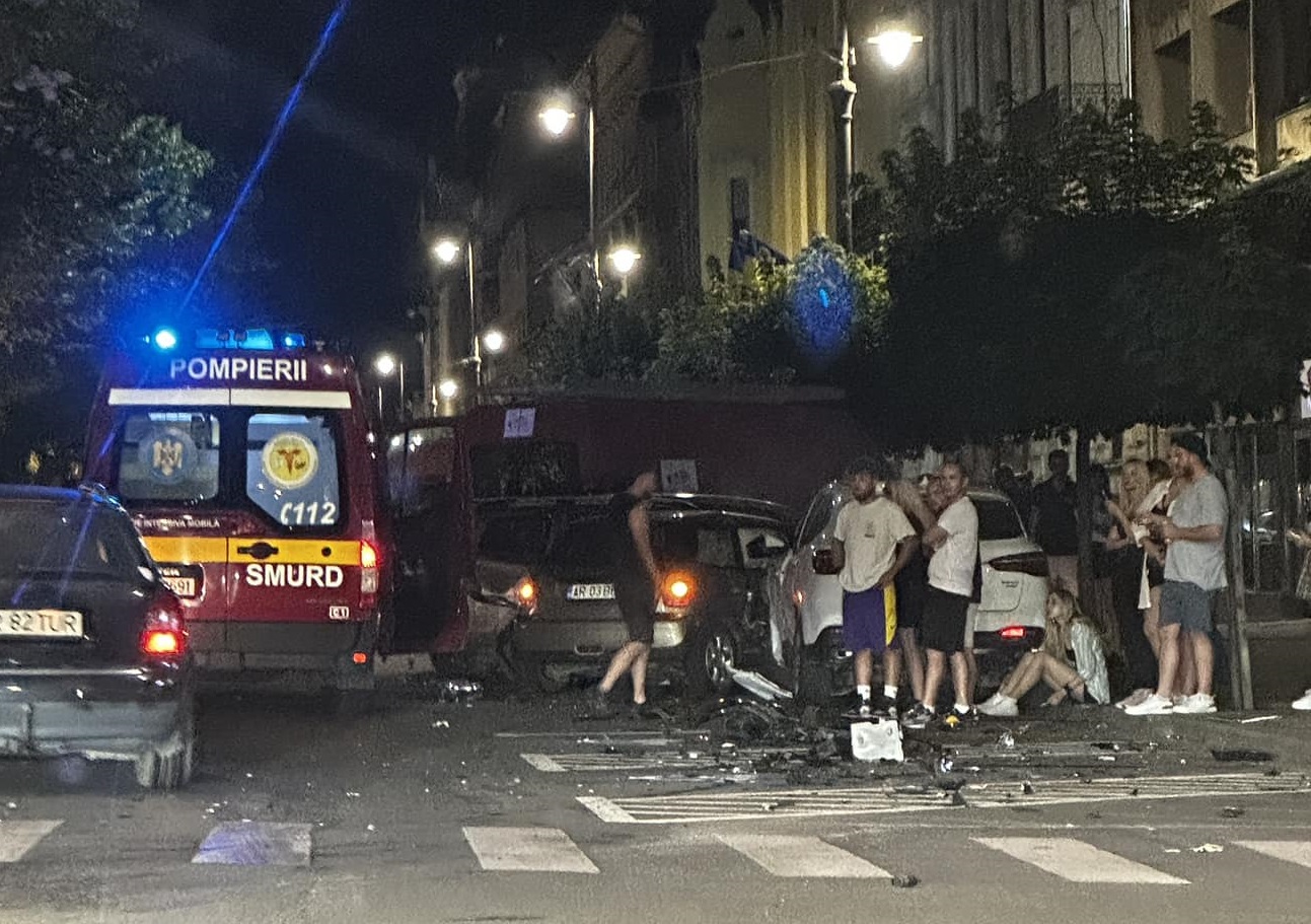 Accident grav, cu patru victime, chiar în centrul orașului (foto, video ...