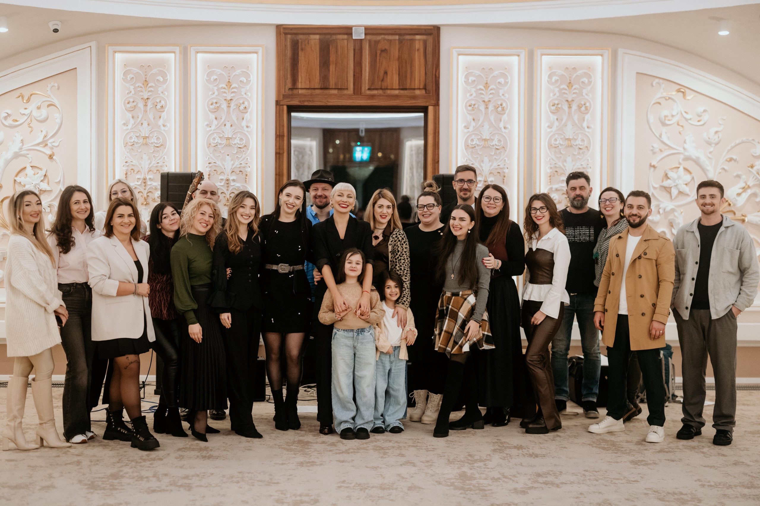 Cântăm Împreună – un eveniment special organizat în Arad (foto ...